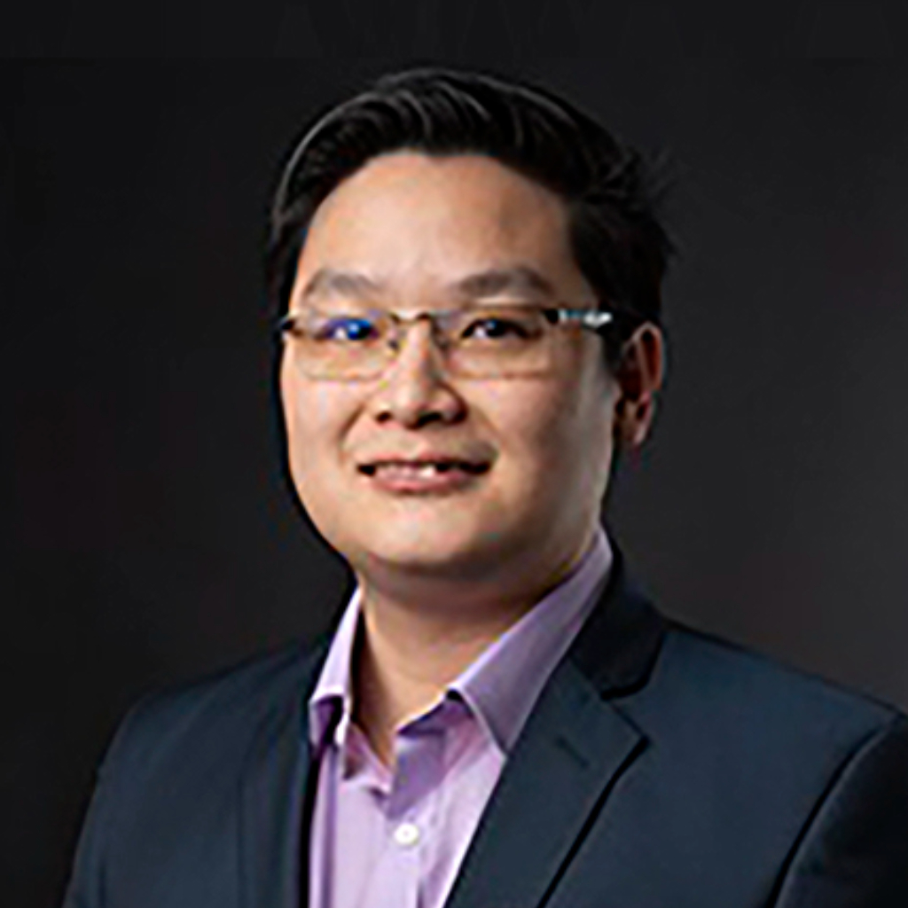 Dr. Johan Chan